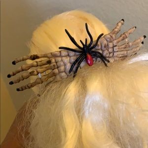 Halloween | Accessories | Halloween Hair Comb Creepy Spider Skeleton ...